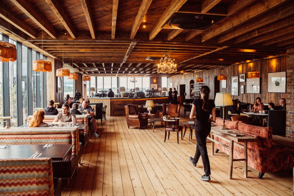 Glasson Hotel Restaurant in Athlone | Glasson Lakehouse